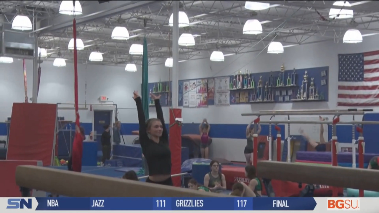 Cali Mitchey Vaults into TRAC Record Book at St. Ursula | BCSN