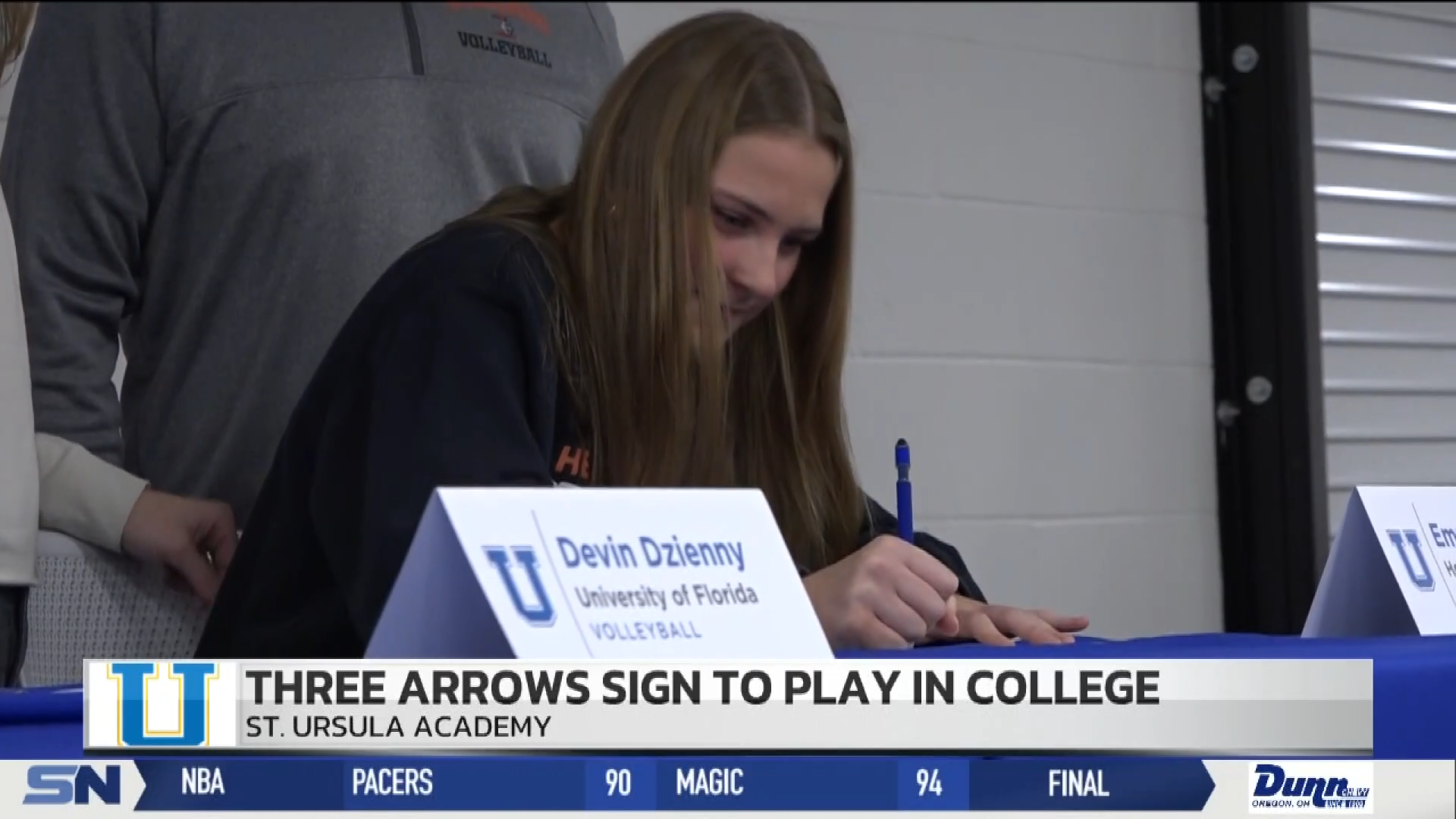 Three Arrows Sign and Shoot to Play at the College Level | BCSN