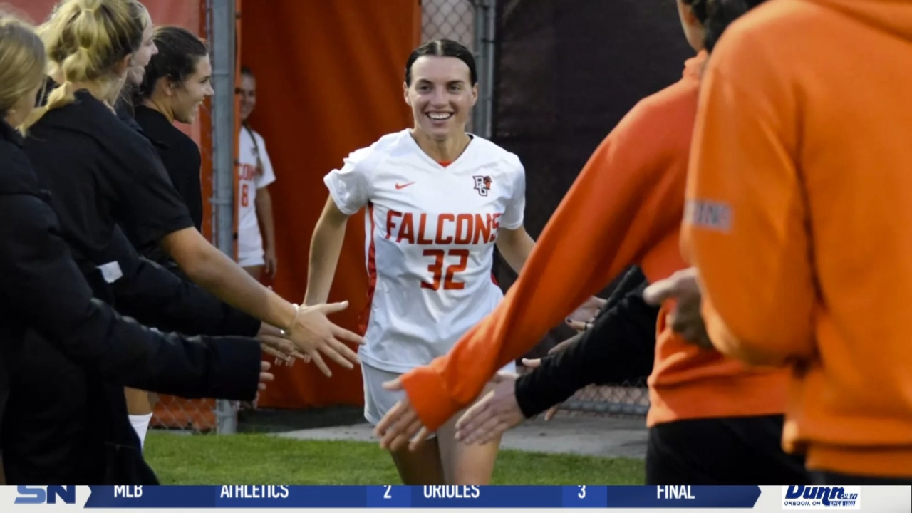 Southview Alum Ellie Pool Returns to the Pitch for Final Season as a ...